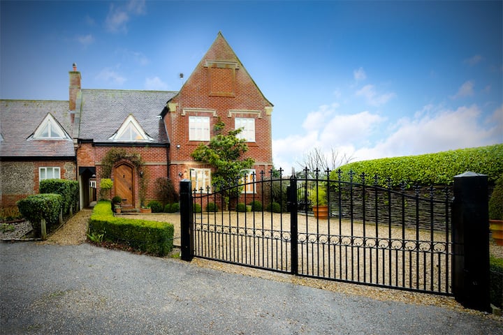 4 Old School Court - Brancaster