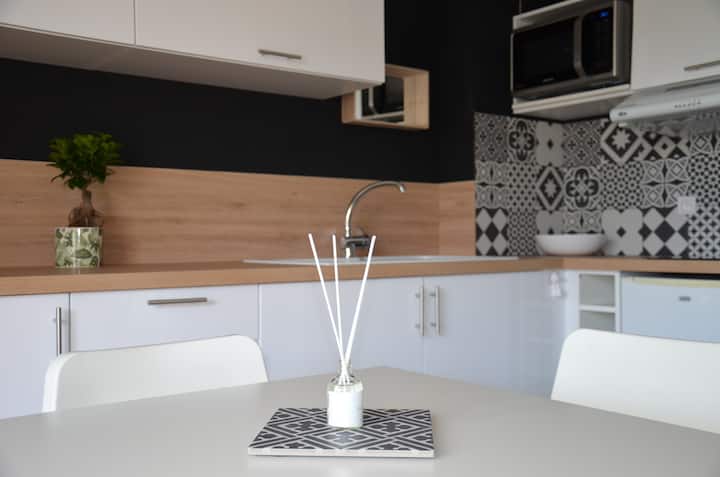 Appt Calme, Petite Vue Pyrénées - Piscine/tennis - Torreilles