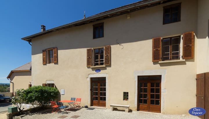 Gîte Chez L'epicier - Morestel