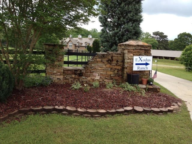 10 Best Ranches In Georgia, USA - Updated 2024 | Trip101