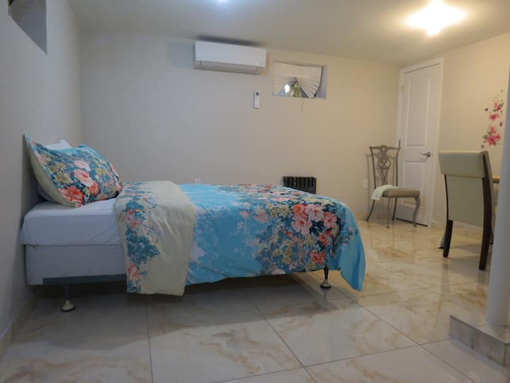 Cozy Private Studio Room In Heart Of Brooklyn. - Brooklyn, NY