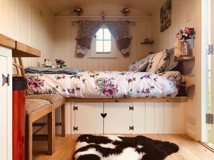 Shepherds Rest, Peak District, Romantic & Cosy - Bakewell