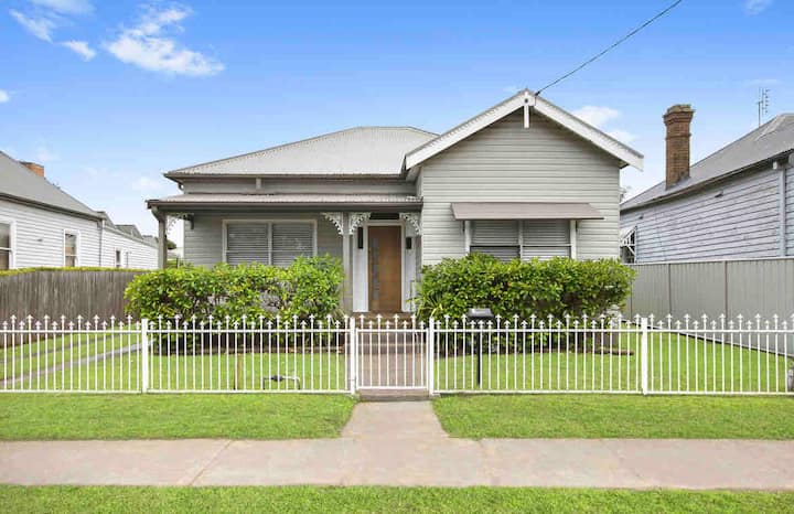 Alices Cottage, Cessnock, Hunter Valley - Lovedale