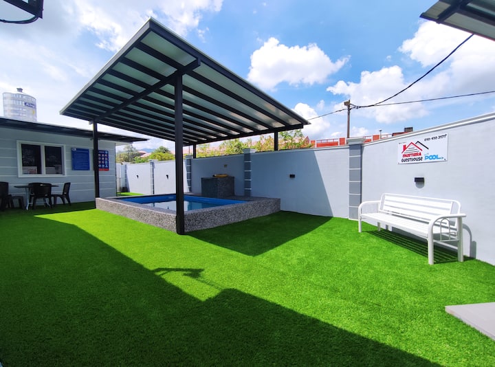 Musthira Guesthouse With Pool - Seremban