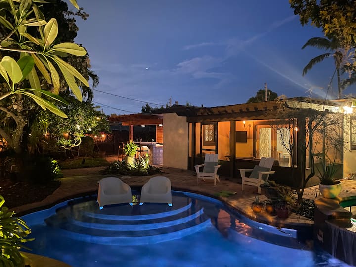 Stunning Gardens! Spa And Heated Pool - Fort Lauderdale, FL