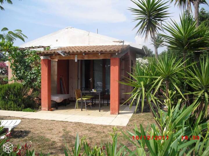 Chalet 2 à La Campagne, Prés D'hyères Carqueiranne - La Crau