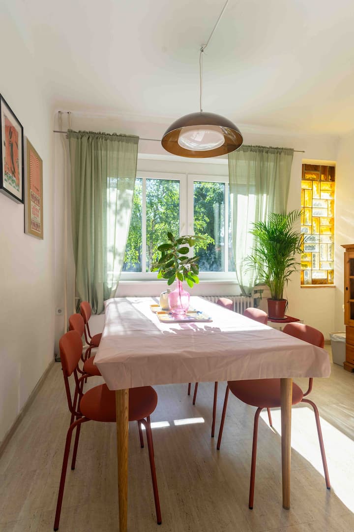 Vintage & Central | 2 Floors | Free Parking - Slovenia
