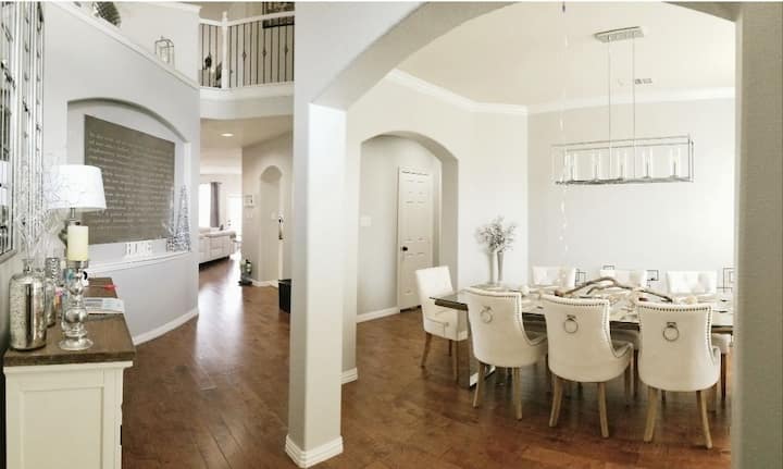 The Frisco Sass - Little Elm, TX