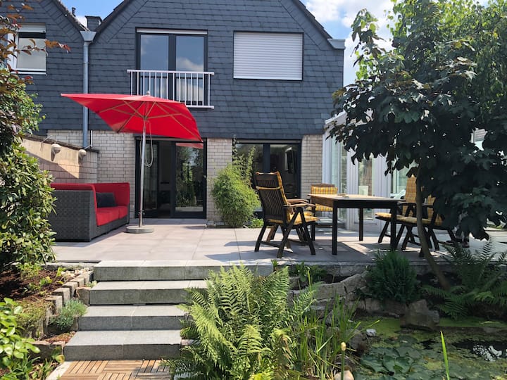Haus Bei Köln Mit Garten Und Wintergarten - Bergheim, Germany