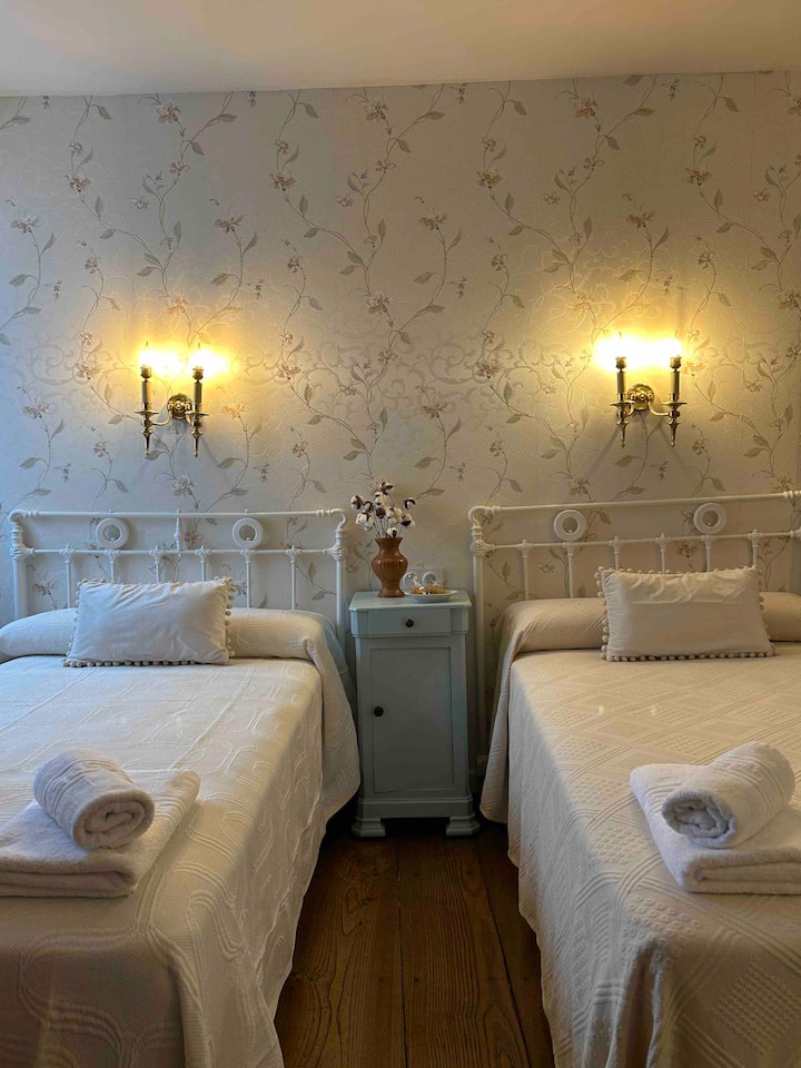 Etxeale 4 - “Hotel Boutique Solo Para Adultos” - Saint-Étienne-de-Baïgorry
