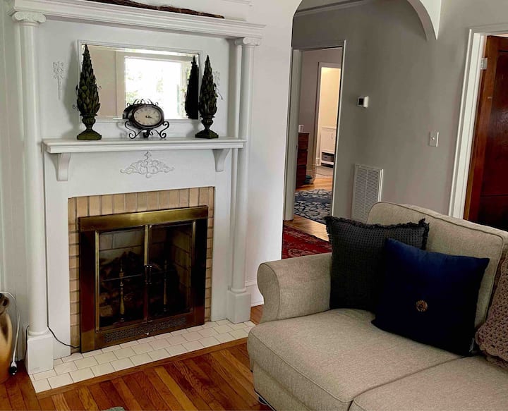 Spartanburg Private House On The Hill - Spartanburg, SC