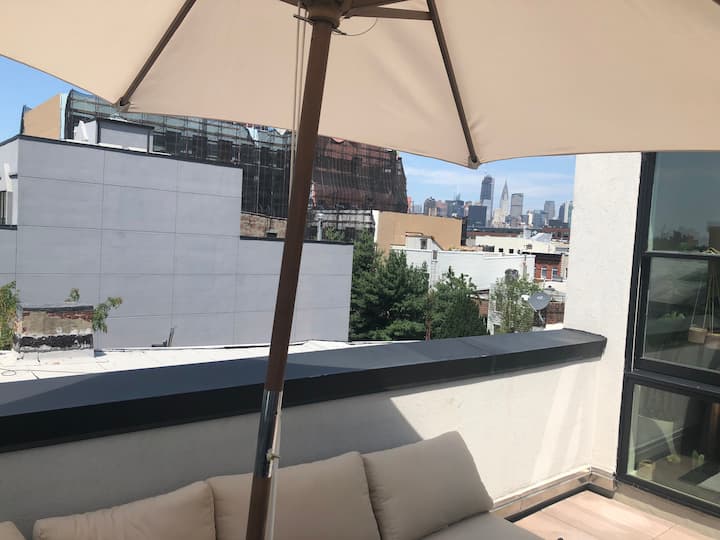 Private Terrace-city Views 1 Br With Rooftop - Queens, NY