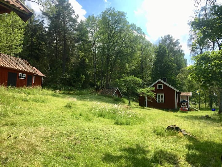 Soldattorp På Västgötaslätten - Vara