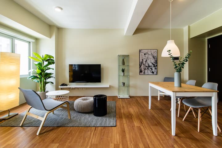 1105 Executive Studio W/ City Views In Bgc - Taguig