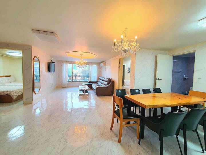 4br&4bath 3min @Exit6 - Seoul