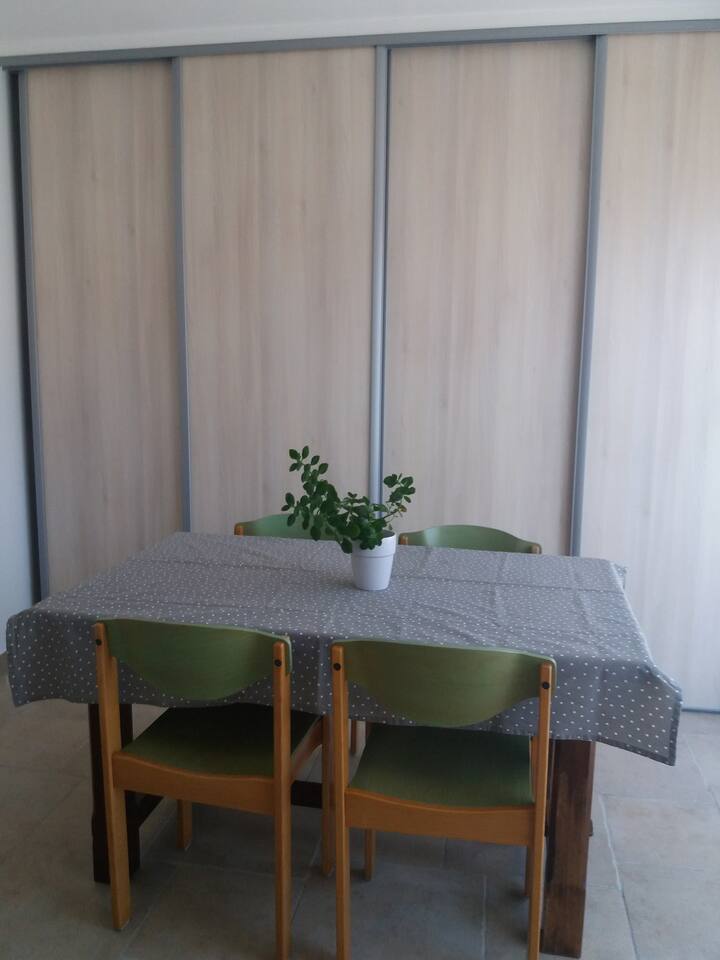 Studio Indépendant Dans Villa De Provence - Brignoles