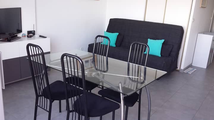 Appartement Lumineux Avec Terrasse Vue Sur Bassin - Balaruc-les-Bains