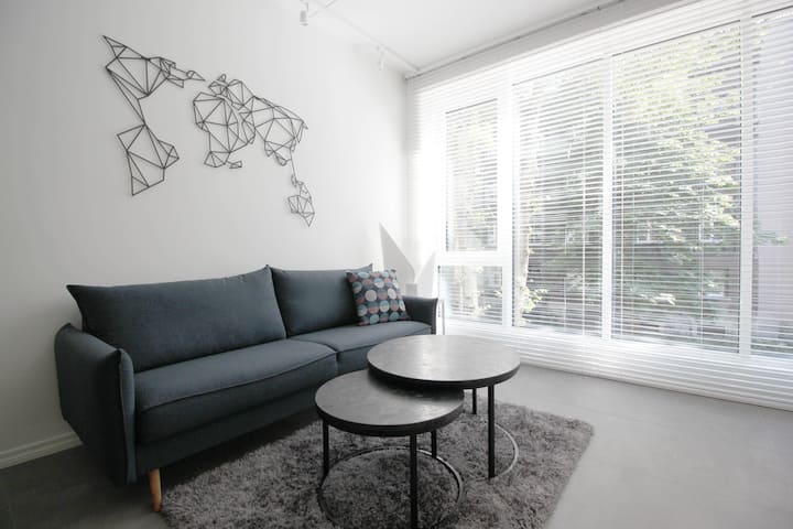 Architect's Flat In Trendy Kalamaja Near Old Town - Tallinn