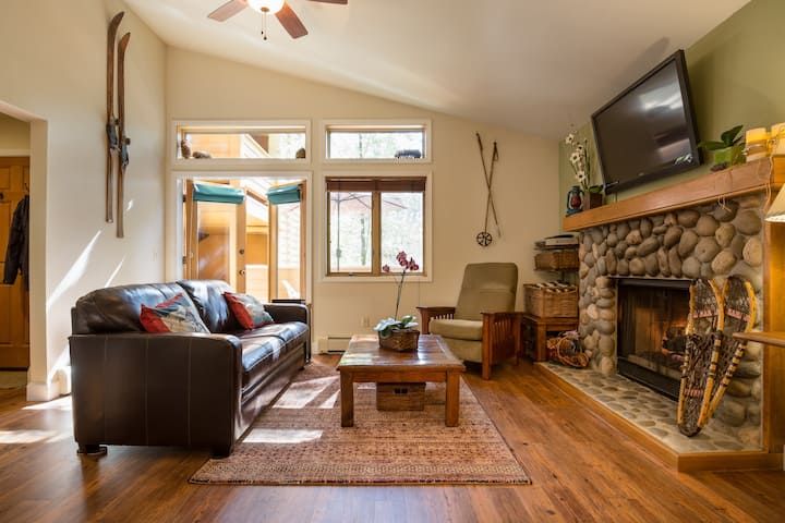 Steps From Lake Tahoe - Incline Village (Mccloud) - Incline Village