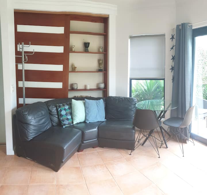 One Bedroom In Burraneer Bay - Cronulla