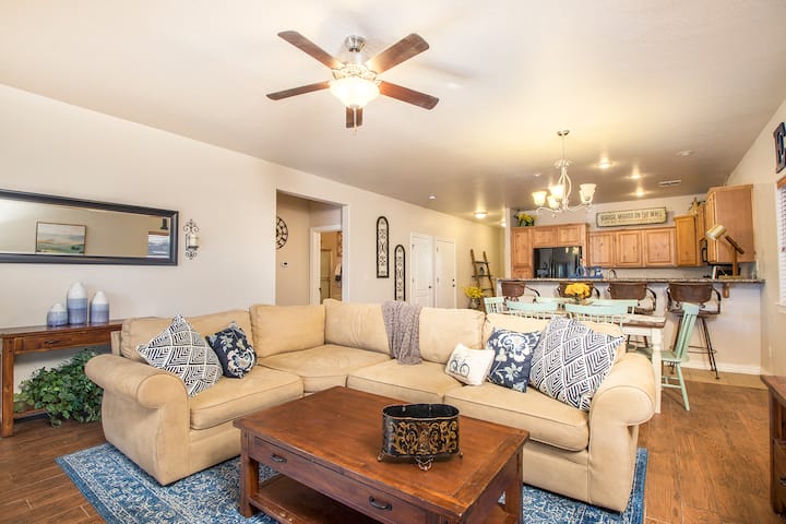 Air Conditioning★500 Mbps★hiking★intown★rest★enjoy - Flagstaff