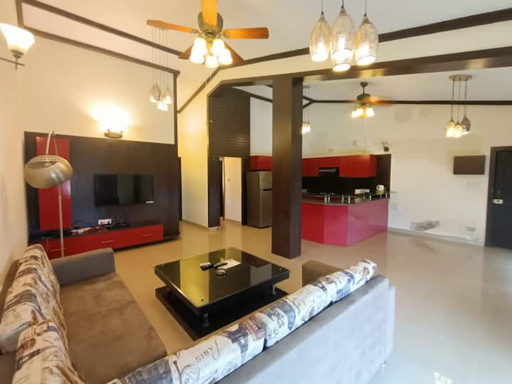 Luxurious 2bhk-3 Ac/wifi/pool/backup/near To Beach - Goa