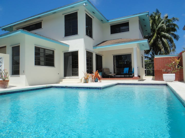 Butterfly 104 - Nassau