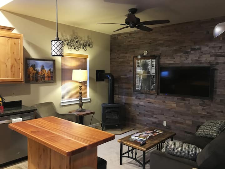 The Dylan House - Bend, OR