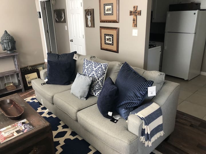 Tastefully Designed Cozy Bedroom! - Owensboro, KY
