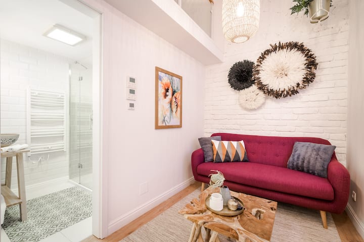 Boho Styled Studio Apartment - Budapest
