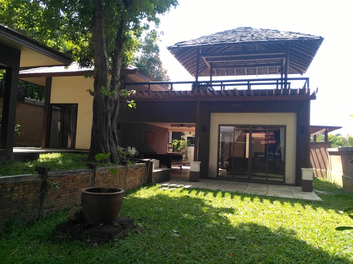 Villa Matahari Klong Krong Beach A Shared Big Pool - Ko Lanta