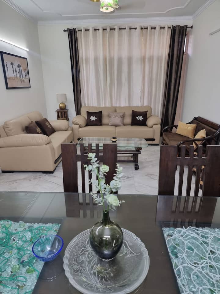 Comfy, Private Room - Ludhiana