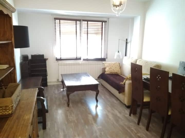 Gran Piso Céntrico, Junto Plaza Biscós - Jaca