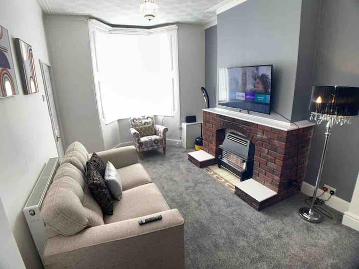 💎✨Amazing Stylish House 🏡(Everton & Anfield)⚽️🏆 - イギリス リバプール