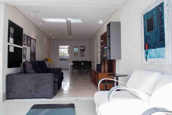 Apartamento No Coração Da Savassi ! - Belo Horizonte