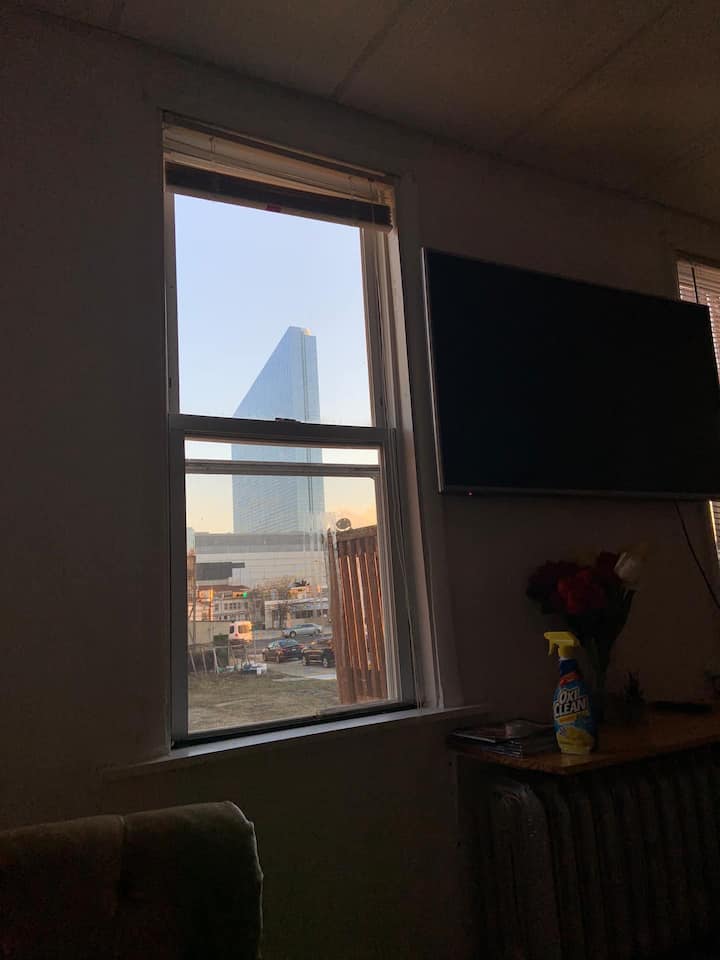 Uptown Basecamp Free Parking Wifi Netflix 2 Bath - 大西洋城