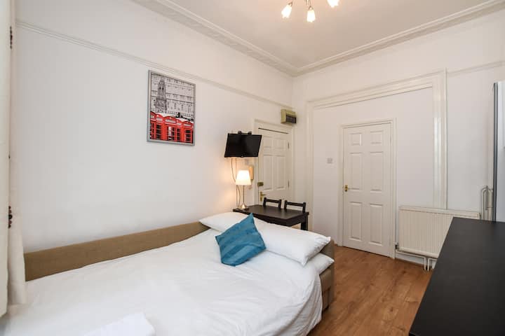 Comfy Studio Flat - Camden/kings Cross/zone 1 - London Euston station