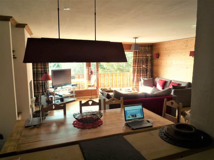 Crans Montana: Chalet Very Close To Golf & Ski - Crans-Montana