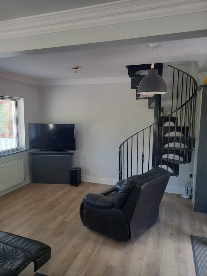 Single Room In Modern Apt Just 2 Miles From Bantry - Bantry