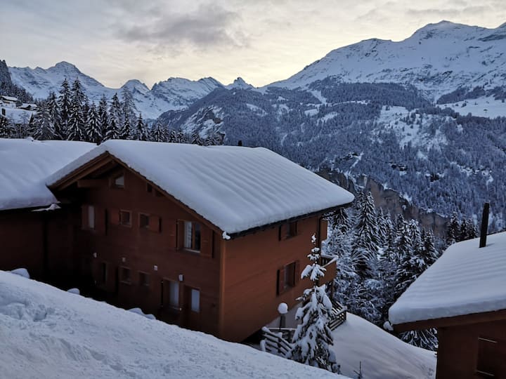 "Possibly The Best Location In The Alps..." - Mürren