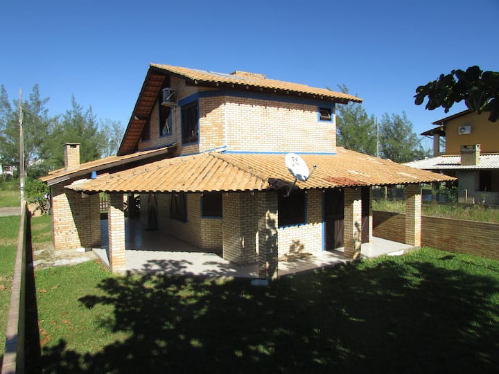 Casa Na Barra De Ibiraquera, 4 Suítes, Wifi E Ar. - Imbituba