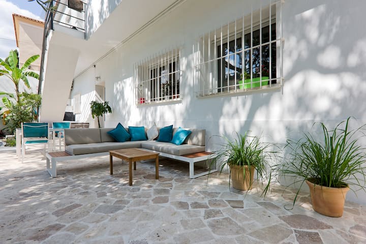 La Casa Del Granado - Málaga