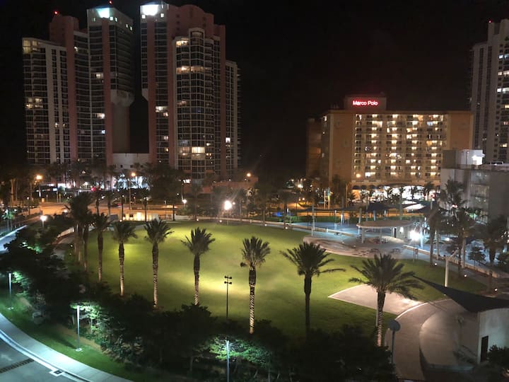 Departamento Nuevo Frente A La Playa Str-01356 - Sunny Isles Beach, FL