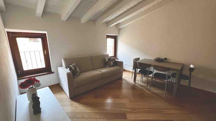 Amazing Mazzini Appartment 1 - Desenzano del Garda