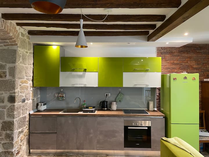 Stone Wall Apartment  In City Center With Garden - Split