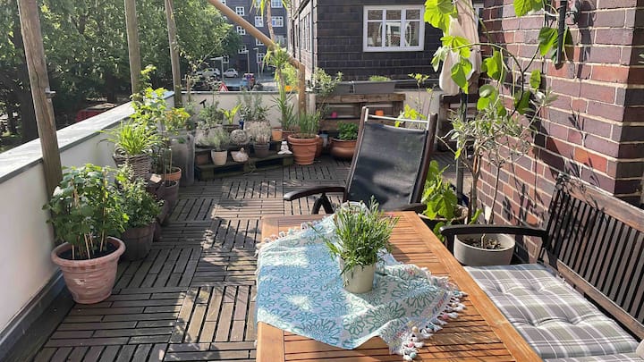 Central, Quite Apartement, Chestnut Trees Around - Hannover