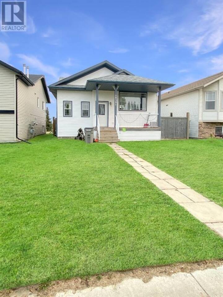 Bright  2bed/2bath Block Away From Eastlink Centre - Grande Prairie