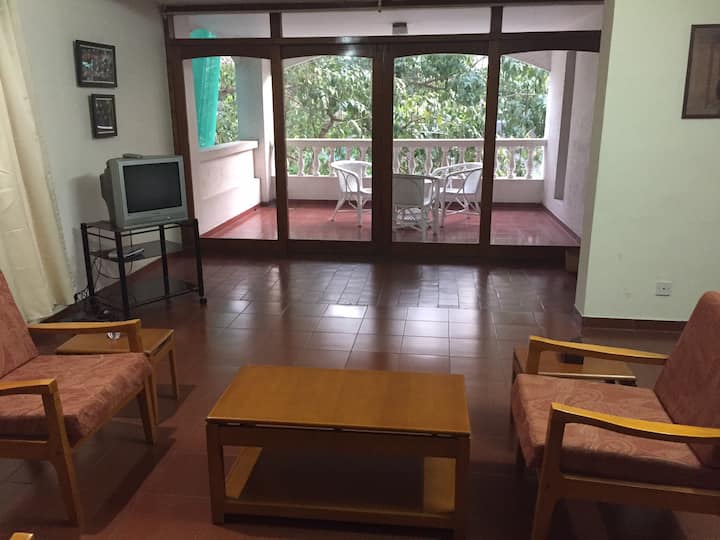 3 Bedroom Apt. In Kawdiar - 特拉凡德倫