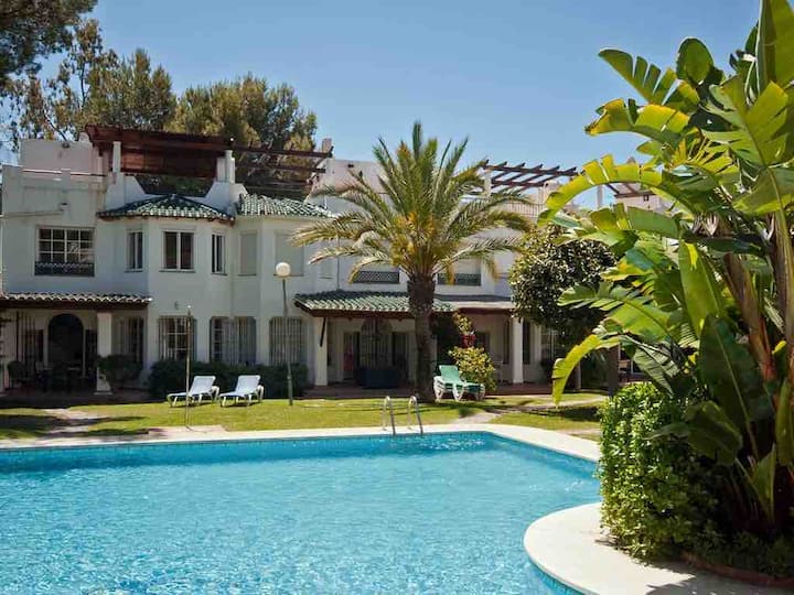 3 Bed House ,In Fabulous Position & Great Location - Marbella