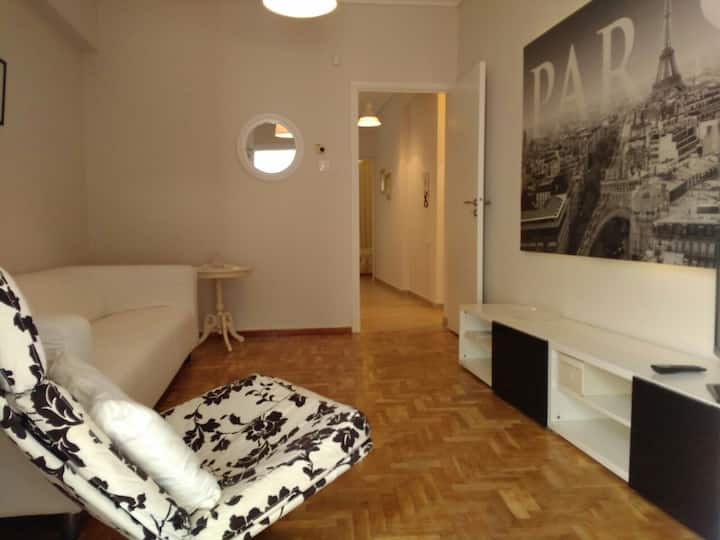 Cozy Apartment In Kalamaria - Терми